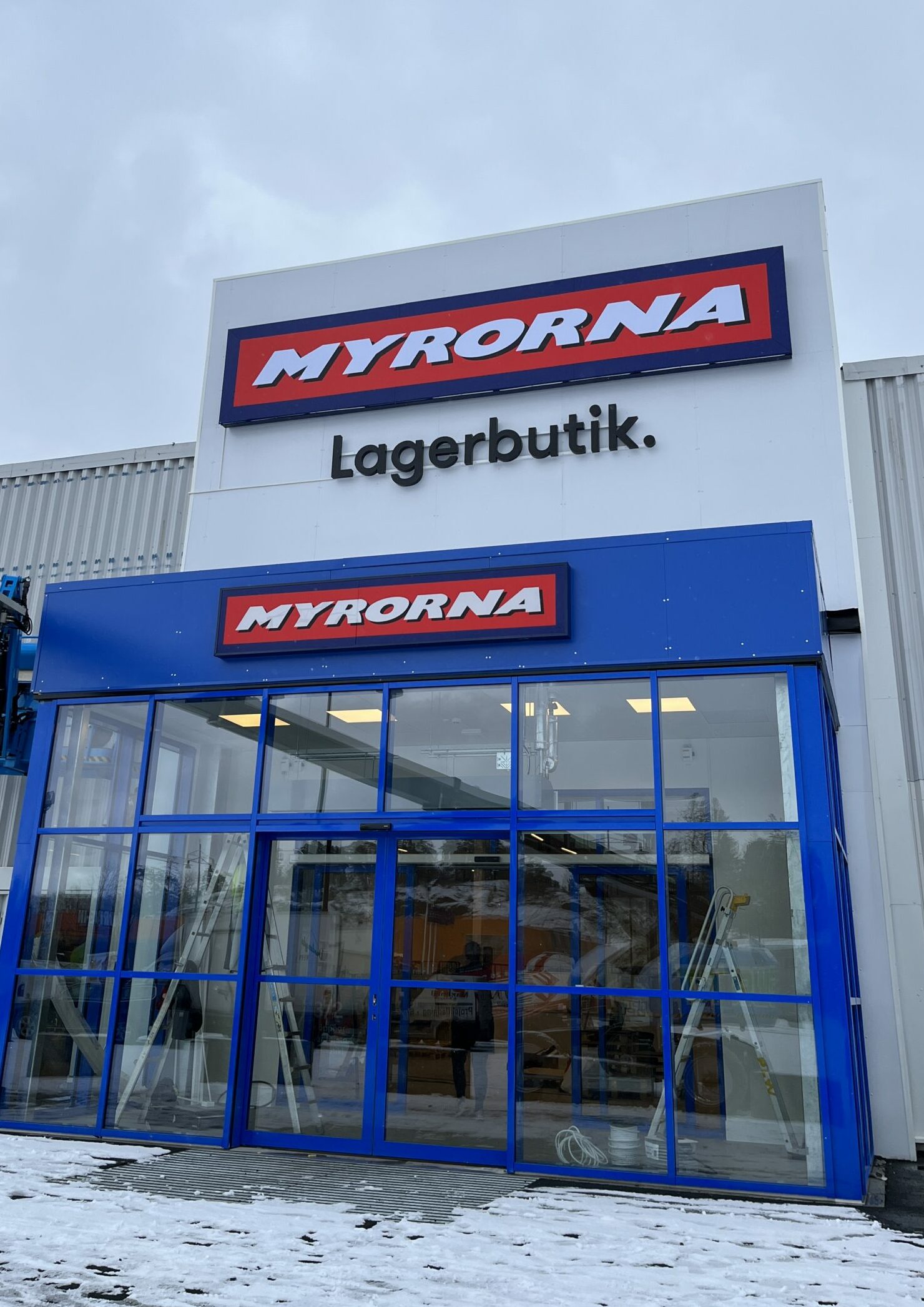 Second hand på Myrorna - Kläder, inredning & inspiration